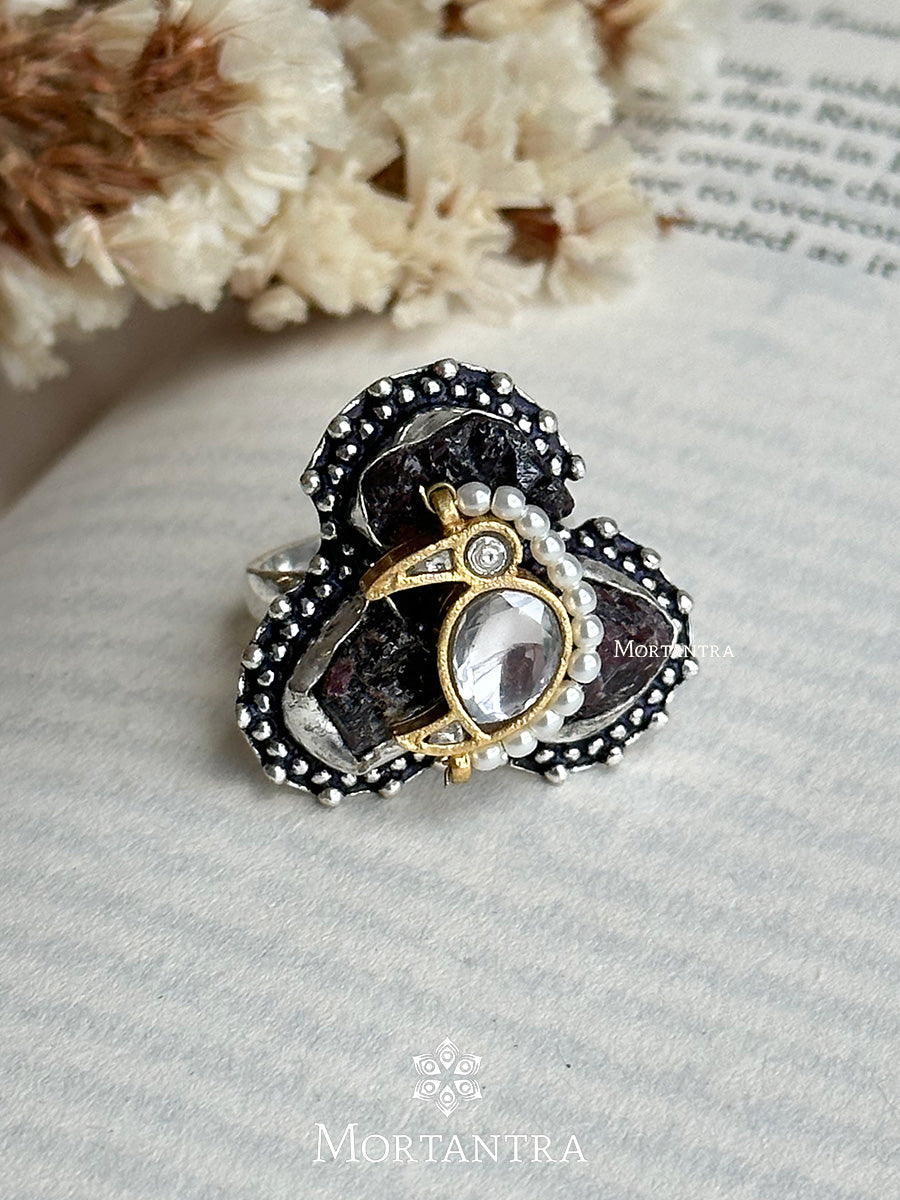 MR-RNG25W- White Color Mishr Ring – Mortantra