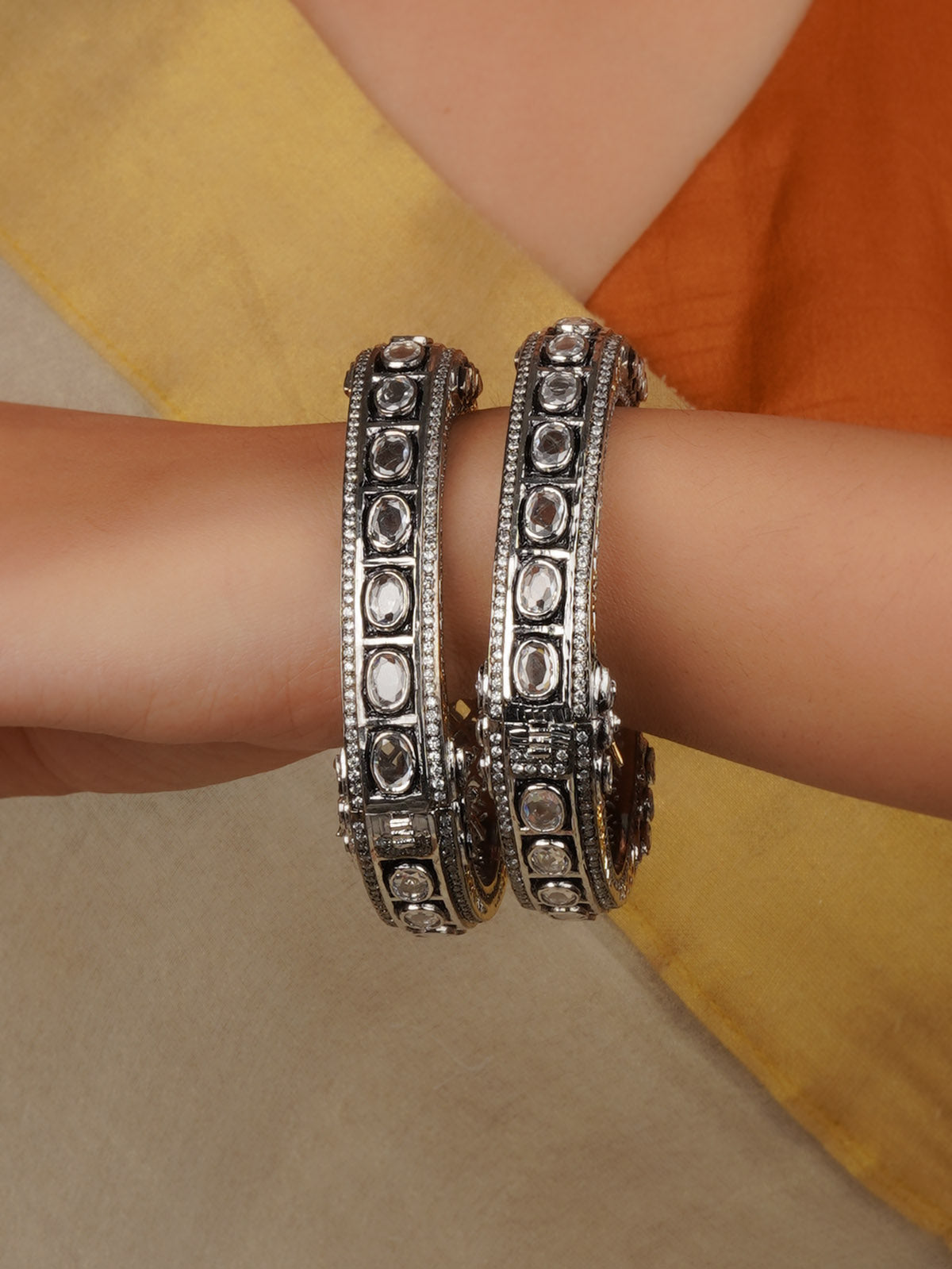 Victorian Bangles (One Pair) - VC-BAN14 – Mortantra