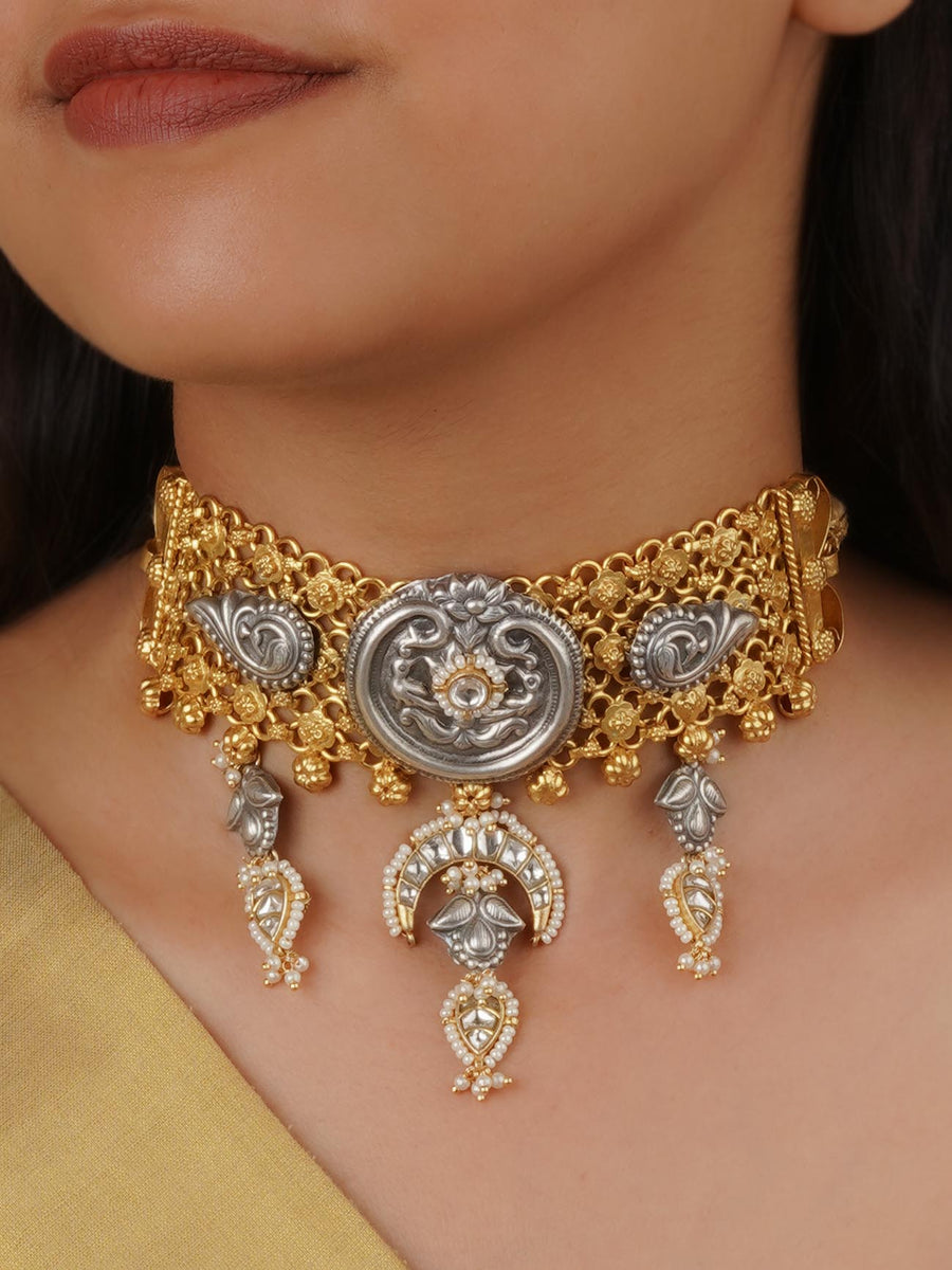 MR-N90 - White Color Mishr Necklace – Mortantra