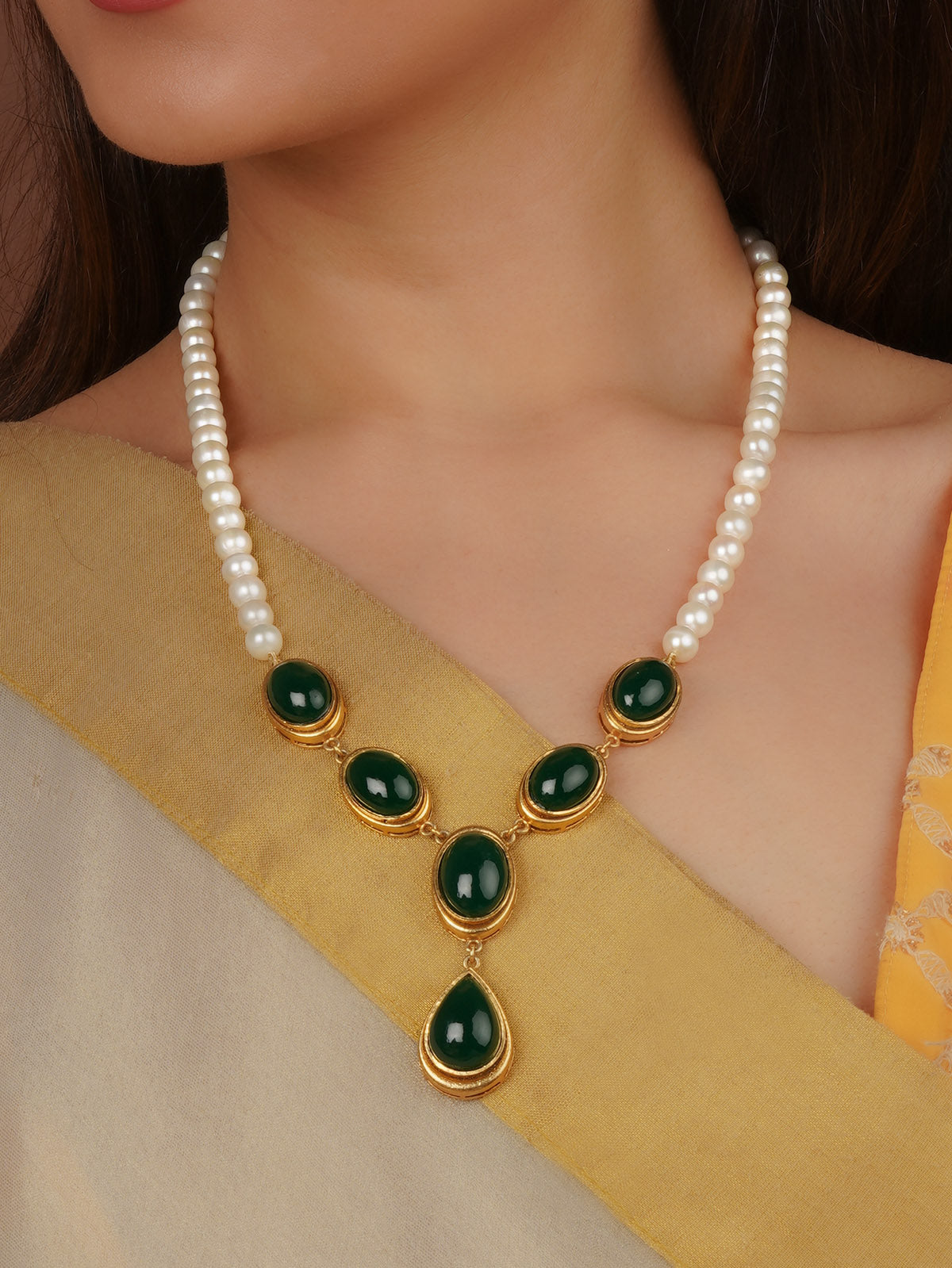 Green Color Victorian Necklace - VC-N11GR – Mortantra